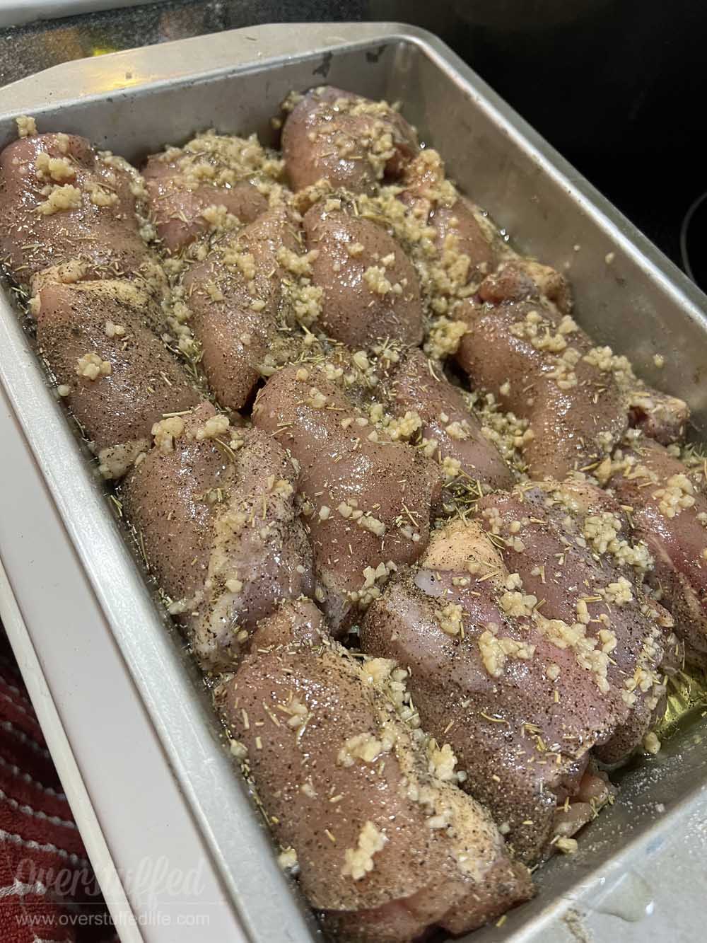 Easy Italian Garlic Rosemary Chicken Thighs - Overstuffed Life